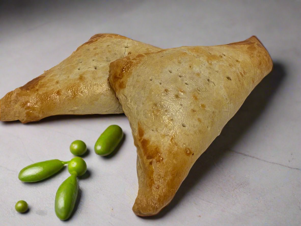 Veggie Samosa – Nutana Bakery